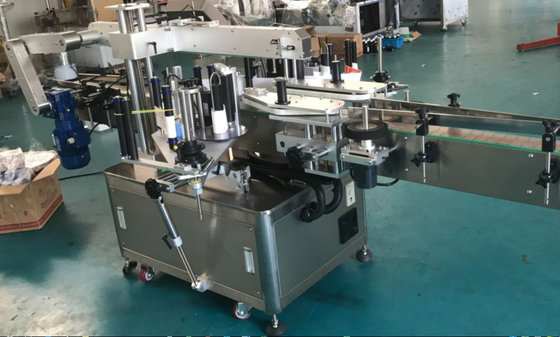 China High Speed Double Side Sticker Labelling Machine for Square / Round / Flat Bottle supplier